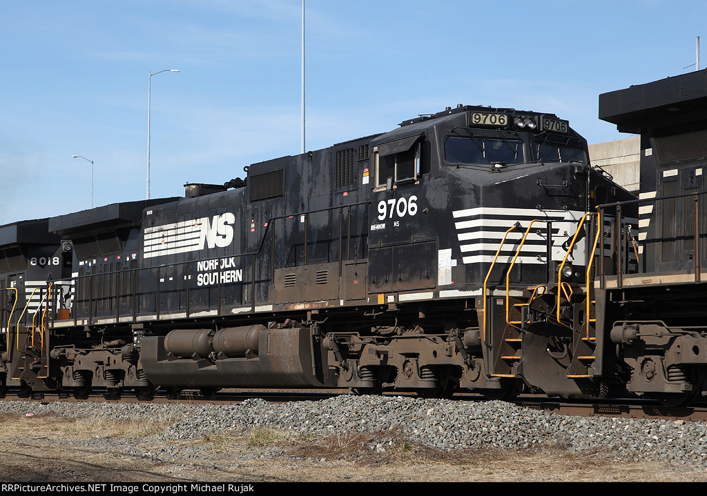 NS 9706